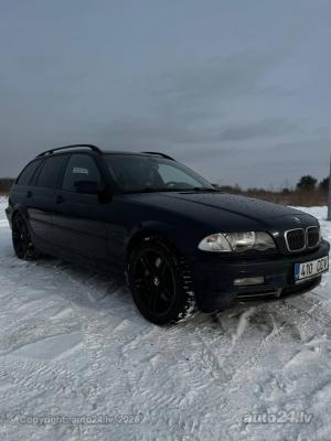 Zils BMW 3 Series 2002 Tallina, ar dzinēja tilpumu 3.00 L un nobraukumu 265 tūkst. km par 5000 €, foto 3 vietnē AUTOMOTO.COM.LV