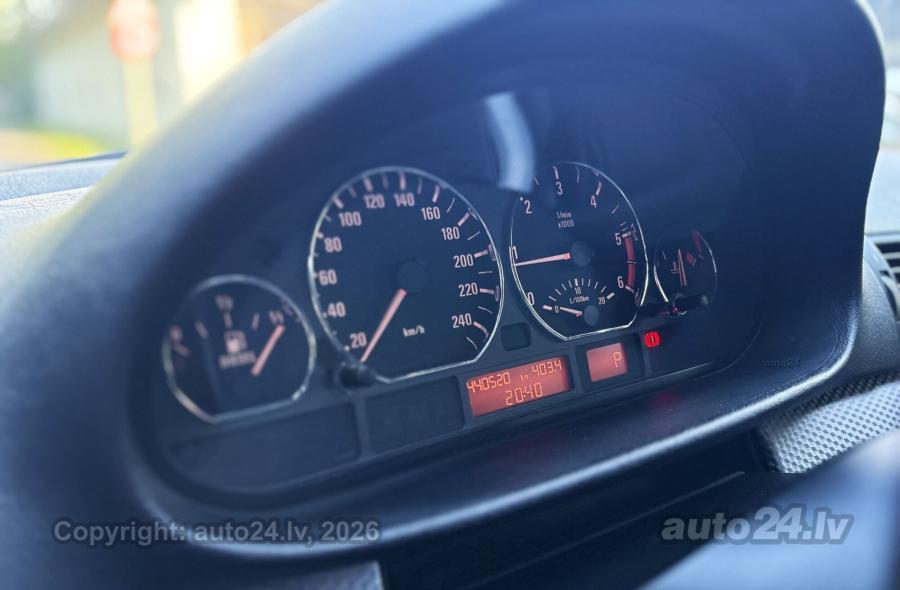 Blue BMW 3 Series 2003 in Tallinn, with an engine capacity of 2.00 L and mileage of 441 thousand km for 3200 €, photo 16 on AUTOMOTO.COM.LV