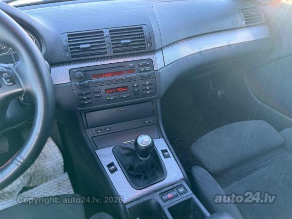 Zils BMW 3 Series 2004 Tallina, ar dzinēja tilpumu 2.00 L un nobraukumu 293 tūkst. km par 3750 €, foto 11 vietnē AUTOMOTO.COM.LV