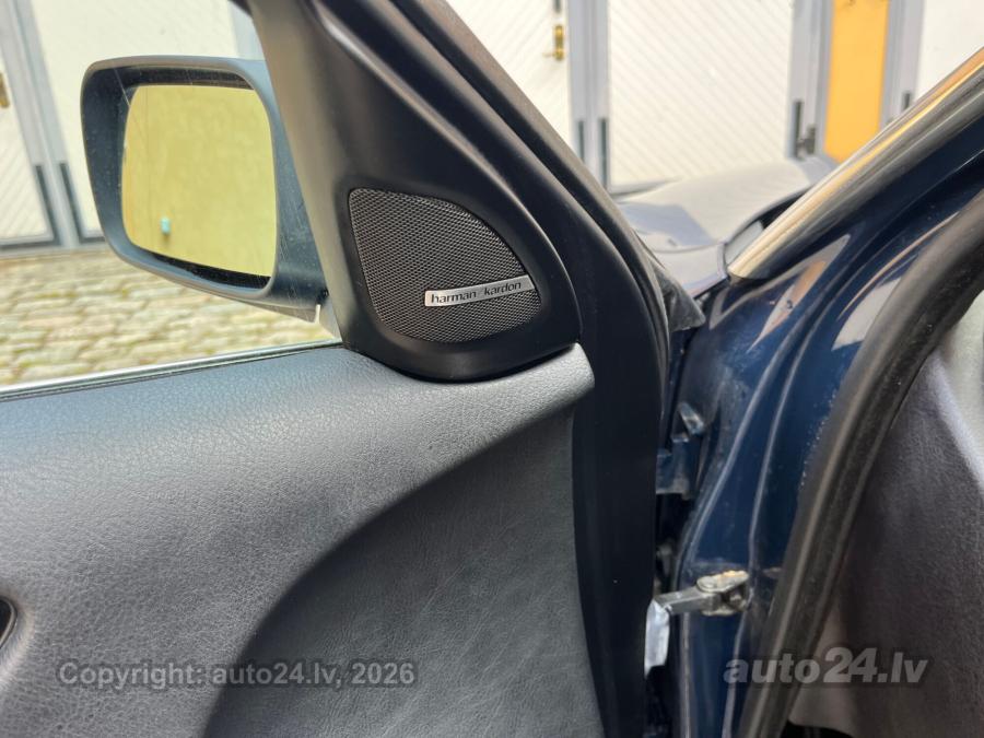 Синий БМВ 3 Серия 2004 в Таллин, объемом двигателя 1.80 л и пробегом 240 тыс. км за 2590 €, фото 17 на AUTOMOTO.COM.LV