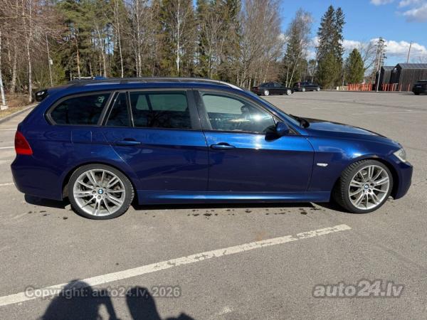 Zils BMW 3 Series 2006 Tartu, ar dzinēja tilpumu 3.00 L un nobraukumu 371 tūkst. km par 6000 €, foto 4 vietnē AUTOMOTO.COM.LV