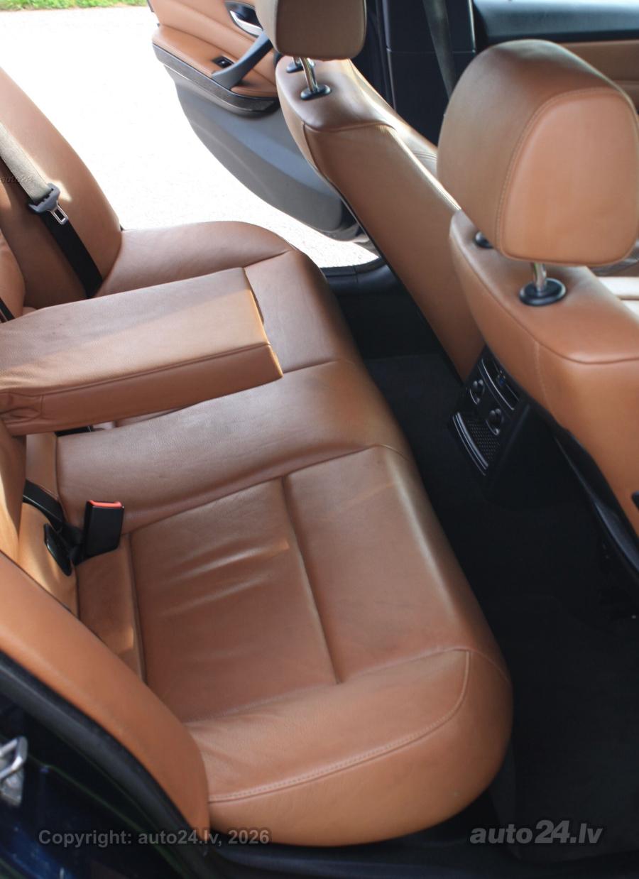 Blue BMW 3 Series 2009 in Haapsalu, with an engine capacity of 2.00 L and mileage of 474 thousand km for 4900 €, photo 14 on AUTOMOTO.COM.LV