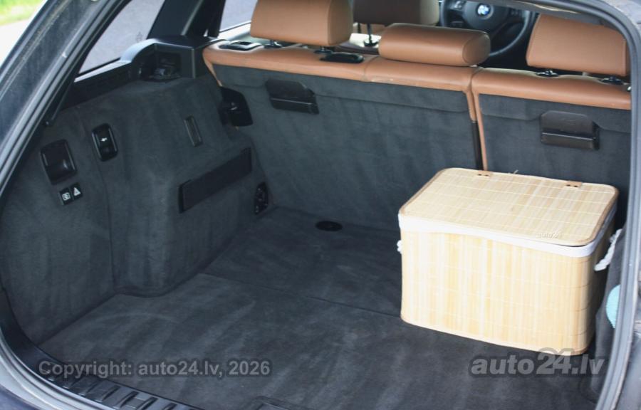 Blue BMW 3 Series 2009 in Haapsalu, with an engine capacity of 2.00 L and mileage of 474 thousand km for 4900 €, photo 16 on AUTOMOTO.COM.LV