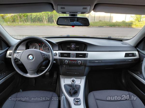 БМВ 3 Серия 2009 в Пайде на AUTOMOTO.COM.LV Синий БМВ 3 Серия 2009 в Пайде, объемом двигателя 2.00 л и пробегом 318 тыс. км за 4999 €, фото 9 на AUTOMOTO.COM.LV