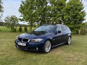 Zils BMW 3 Series 2011 Tallina, ar dzinēja tilpumu 3.00 L un nobraukumu 363 tūkst. km par 7990 €, foto  vietnē AUTOMOTO.COM.LV