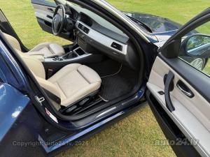 Zils BMW 3 Series 2011 Tallina, ar dzinēja tilpumu 3.00 L un nobraukumu 363 tūkst. km par 7990 €, foto 15 vietnē AUTOMOTO.COM.LV