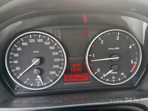 Zils BMW 3 Series 2011 Tallina, ar dzinēja tilpumu 3.00 L un nobraukumu 363 tūkst. km par 7990 €, foto 16 vietnē AUTOMOTO.COM.LV