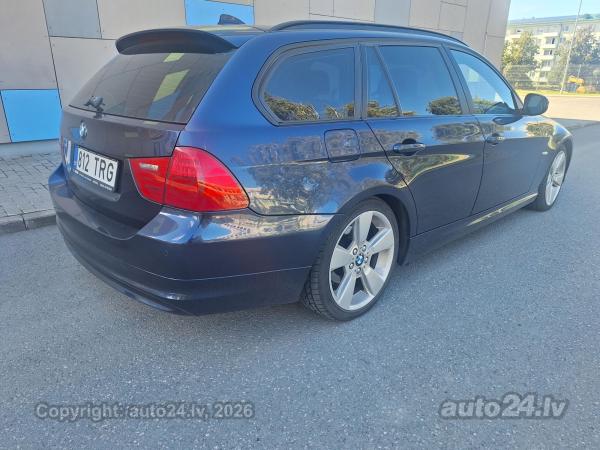 Zils BMW 3 Series 2011 Tallina, ar dzinēja tilpumu 2.00 L un nobraukumu 300 tūkst. km par 5490 €, foto 3 vietnē AUTOMOTO.COM.LV