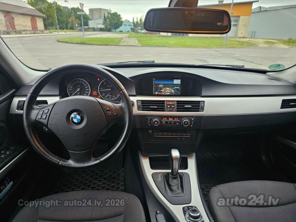 Blue BMW 3 Series 2011 in Paide, with an engine capacity of 2.00 L and mileage of 302 thousand km for 5450 €, photo 8 on AUTOMOTO.COM.LV