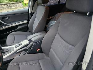 Blue BMW 3 Series 2011 in Paide, with an engine capacity of 2.00 L and mileage of 302 thousand km for 5450 €, photo 21 on AUTOMOTO.COM.LV