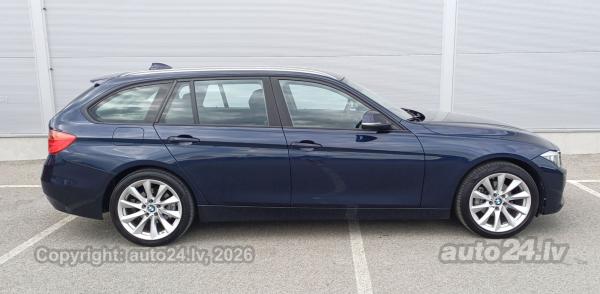 BMW 3 Series 2012 in Tallinn on AUTOMOTO.COM.LV Blue BMW 3 Series 2012 in Tallinn, with an engine capacity of 2.00 L and mileage of 227 thousand km for 8000 €, photo 7 on AUTOMOTO.COM.LV