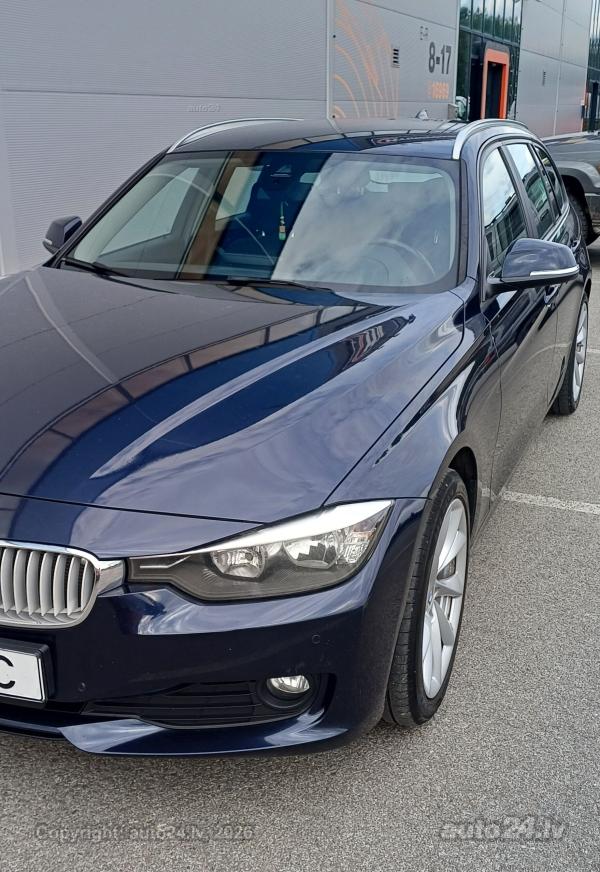 BMW 3 Series 2012 in Tallinn on AUTOMOTO.COM.LV Blue BMW 3 Series 2012 in Tallinn, with an engine capacity of 2.00 L and mileage of 227 thousand km for 8000 €, photo 8 on AUTOMOTO.COM.LV