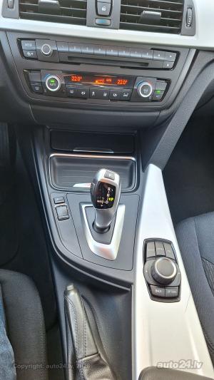 Blue BMW 3 Series 2012 in Tallinn, with an engine capacity of 2.00 L and mileage of 261 thousand km for 7499 €, photo 14 on AUTOMOTO.COM.LV