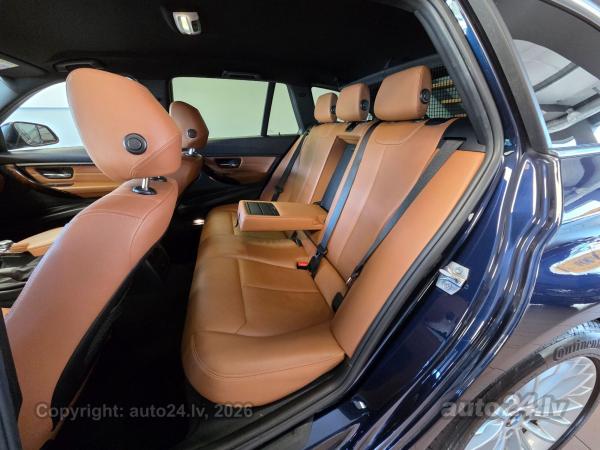 Blue BMW 3 Series 2014 in Tartu, with an engine capacity of 2.00 L and mileage of 268 thousand km for 9690 €, photo 10 on AUTOMOTO.COM.LV