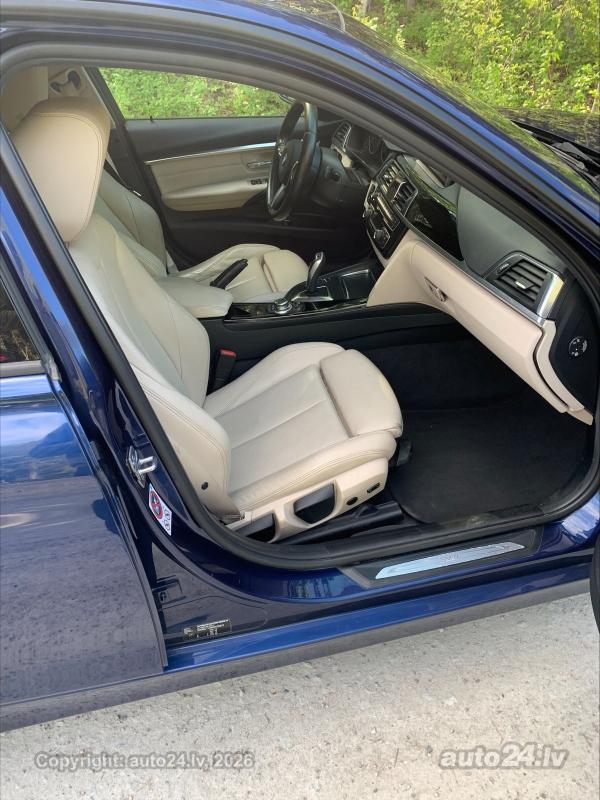 Zils BMW 3 Series 2015 Tallina, ar dzinēja tilpumu 2.00 L un nobraukumu 354 tūkst. km par 11000 €, foto 9 vietnē AUTOMOTO.COM.LV