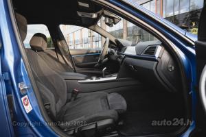 Blue BMW 3 Series 2015 in Tartu, with an engine capacity of 2.00 L and mileage of 242 thousand km for 14950 €, photo 15 on AUTOMOTO.COM.LV
