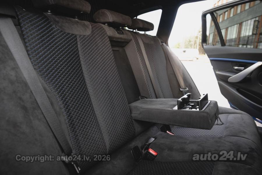 Blue BMW 3 Series 2015 in Tartu, with an engine capacity of 2.00 L and mileage of 242 thousand km for 14950 €, photo 24 on AUTOMOTO.COM.LV