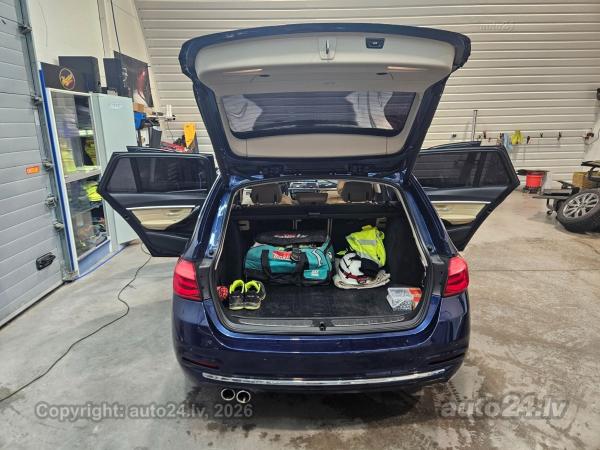 Blue BMW 3 Series 2017 in Tallinn, with an engine capacity of 3.00 L and mileage of 300 thousand km for 14300 €, photo 4 on AUTOMOTO.COM.LV