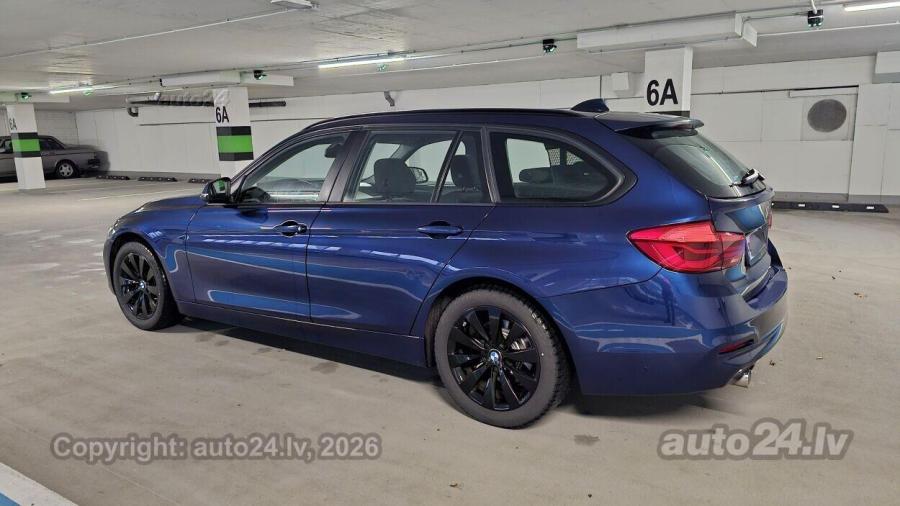 Blue BMW 3 Series 2018 in Daugavpils, with an engine capacity of 2.00 L and mileage of 320 thousand km for 9600 €, photo 3 on AUTOMOTO.COM.LV