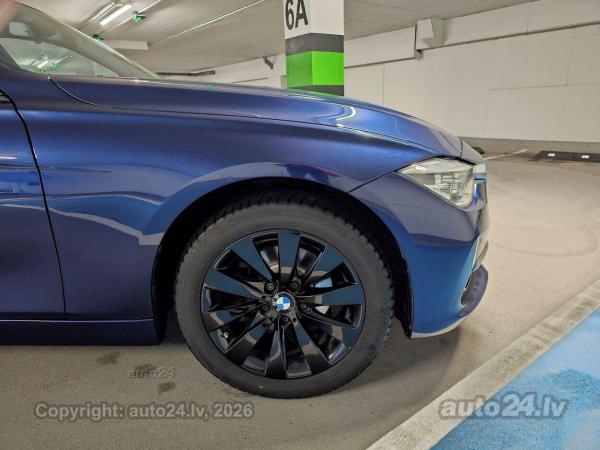Zils BMW 3 Series 2018 Daugavpils, ar dzinēja tilpumu 2.00 L un nobraukumu 320 tūkst. km par 9600 €, foto 8 vietnē AUTOMOTO.COM.LV