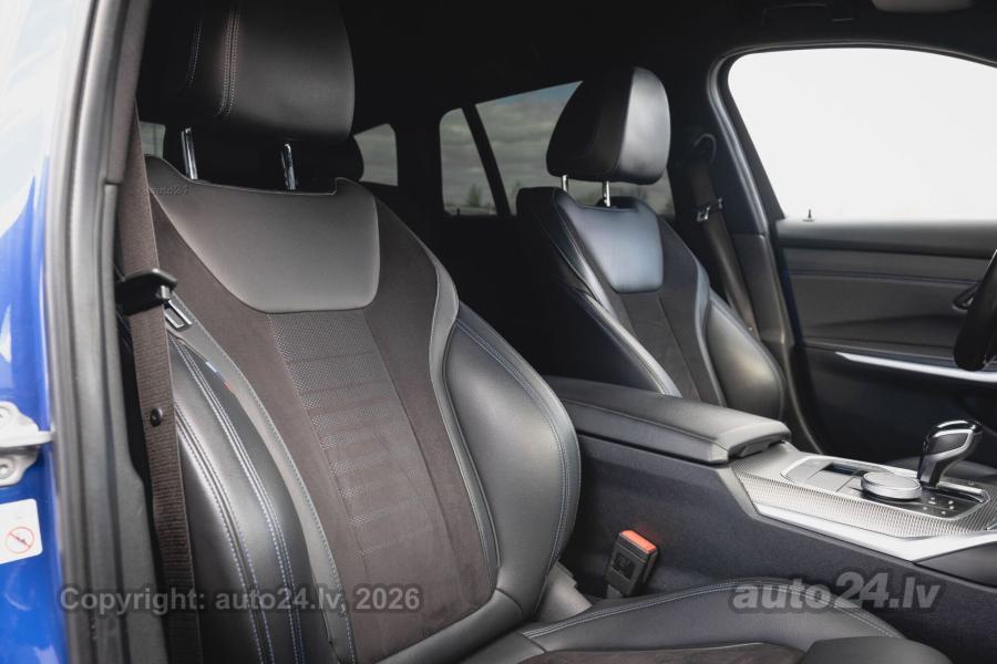 Blue BMW 3 Series 2019 in Tartu, with an engine capacity of 2.00 L and mileage of 186 thousand km for 23900 €, photo 15 on AUTOMOTO.COM.LV