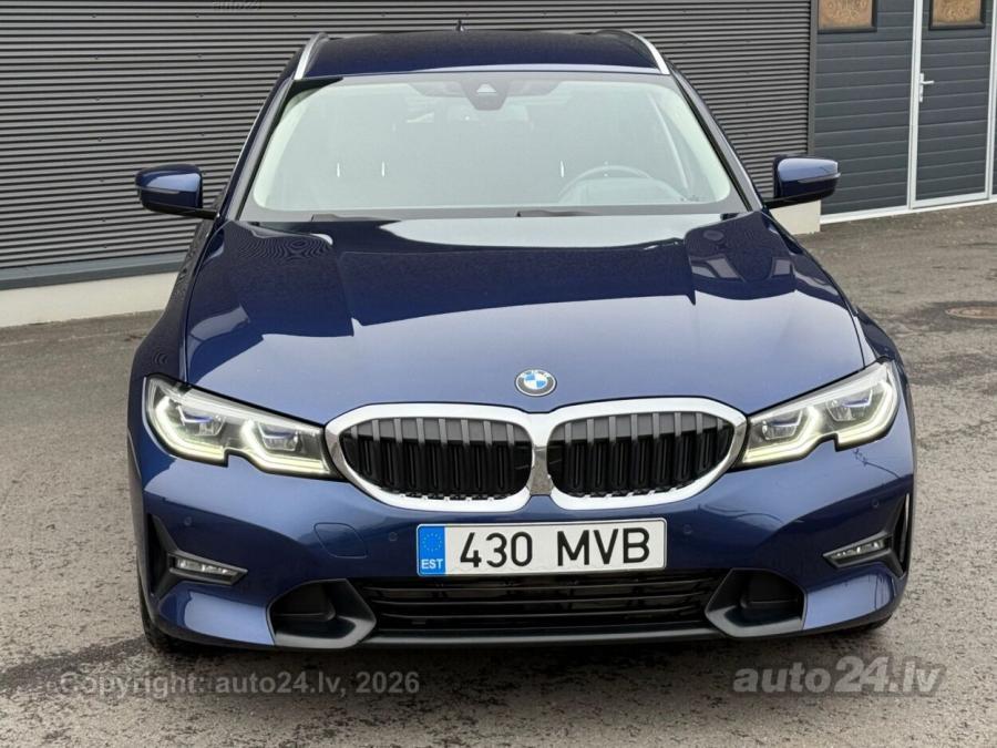 Blue BMW 3 Series 2020 in Tallinn, with an engine capacity of 2.00 L and mileage of 193 thousand km for 21990 €, photo 4 on AUTOMOTO.COM.LV