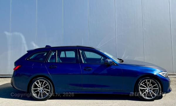 Blue BMW 3 Series 2020 in Tallinn, with an engine capacity of 2.00 L and mileage of 210 thousand km for 17999 €, photo 5 on AUTOMOTO.COM.LV