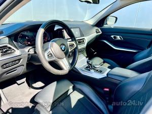 Zils BMW 3 Series 2020 Tallina, ar dzinēja tilpumu 2.00 L un nobraukumu 210 tūkst. km par 17999 €, foto 10 vietnē AUTOMOTO.COM.LV