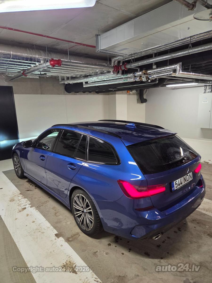 Zils BMW 3 Series 2020 Tallina, ar dzinēja tilpumu 2.00 L un nobraukumu 86 tūkst. km par 28900 €, foto 3 vietnē AUTOMOTO.COM.LV