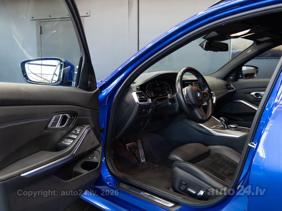 Zils BMW 3 Series 2020 Tallina, ar dzinēja tilpumu 2.00 L un nobraukumu 160 tūkst. km par 29490 €, foto 5 vietnē AUTOMOTO.COM.LV