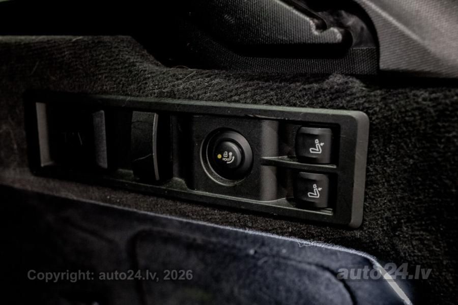 Zils BMW 3 Series 2020 Pērnava, ar dzinēja tilpumu 3.00 L un nobraukumu 203 tūkst. km par 23500 €, foto 23 vietnē AUTOMOTO.COM.LV