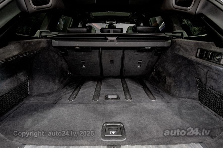 Zils BMW 3 Series 2020 Pērnava, ar dzinēja tilpumu 3.00 L un nobraukumu 203 tūkst. km par 23500 €, foto 31 vietnē AUTOMOTO.COM.LV