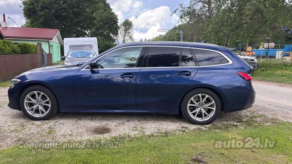 Blue BMW 3 Series 2020 in Tallinn, with an engine capacity of 2.00 L and mileage of 221 thousand km for 20500 €, photo 3 on AUTOMOTO.COM.LV