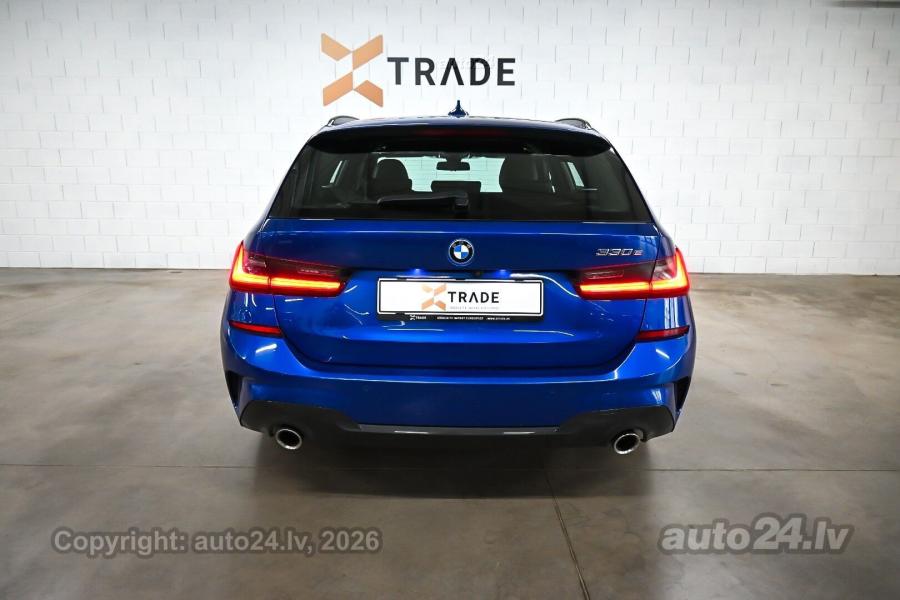 Blue BMW 3 Series 2021 in Tallinn, with an engine capacity of 2.00 L and mileage of 167 thousand km for 21900 €, photo 8 on AUTOMOTO.COM.LV