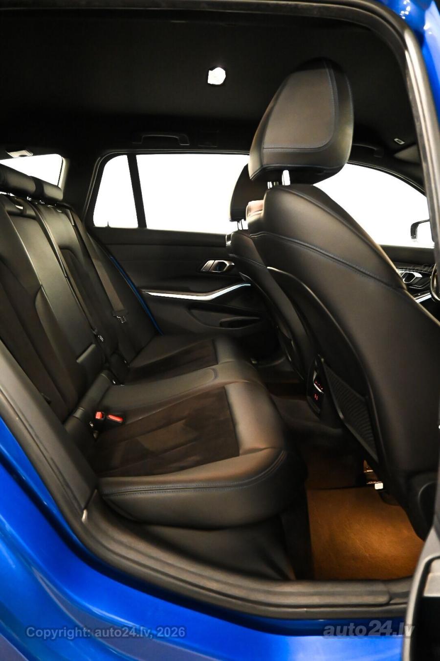 Blue BMW 3 Series 2021 in Tallinn, with an engine capacity of 2.00 L and mileage of 167 thousand km for 21900 €, photo 17 on AUTOMOTO.COM.LV