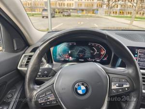 Blue BMW 3 Series 2021 in Tallinn, with an engine capacity of 2.00 L and mileage of 70 thousand km for 26500 €, photo 12 on AUTOMOTO.COM.LV
