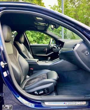 Blue BMW 3 Series 2021 in Tallinn, with an engine capacity of 3.00 L and mileage of 81 thousand km for 31900 €, photo 15 on AUTOMOTO.COM.LV