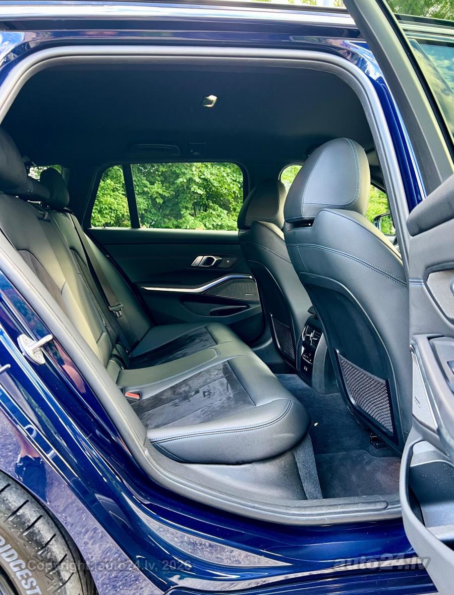 Blue BMW 3 Series 2021 in Tallinn, with an engine capacity of 3.00 L and mileage of 81 thousand km for 31900 €, photo 17 on AUTOMOTO.COM.LV