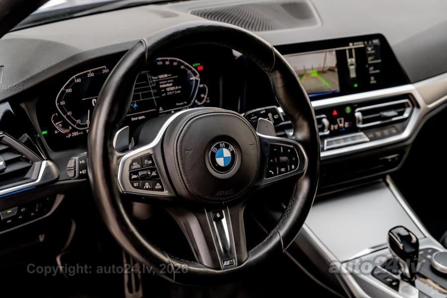 Zils BMW 3 Series 2021 Tallina, ar dzinēja tilpumu 2.00 L un nobraukumu 128 tūkst. km par 27600 €, foto 13 vietnē AUTOMOTO.COM.LV