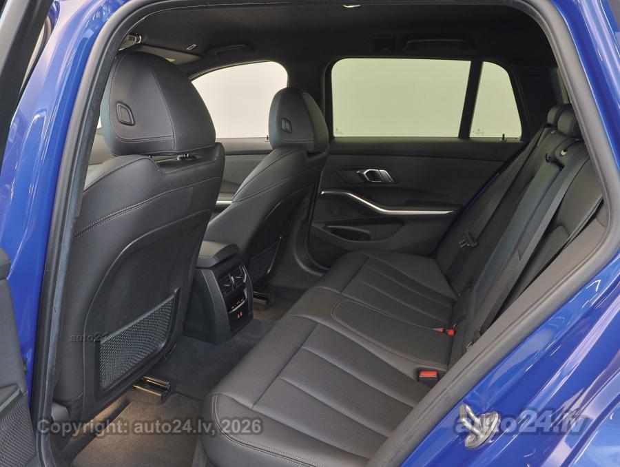 Blue BMW 3 Series 2022 in Tallinn, with an engine capacity of 2.00 L and mileage of 89 thousand km for 36900 €, photo 14 on AUTOMOTO.COM.LV