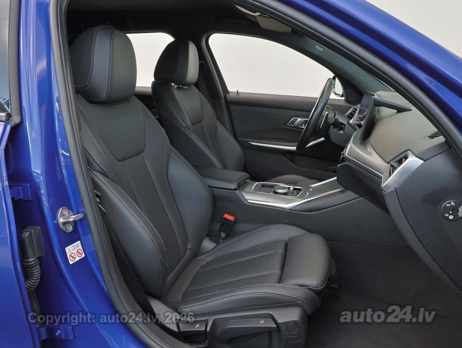Blue BMW 3 Series 2022 in Tallinn, with an engine capacity of 2.00 L and mileage of 89 thousand km for 36900 €, photo 16 on AUTOMOTO.COM.LV