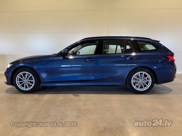 Blue BMW 3 Series 2022 in Tallinn, with an engine capacity of 2.00 L and mileage of 80 thousand km for 32800 €, photo 3 on AUTOMOTO.COM.LV