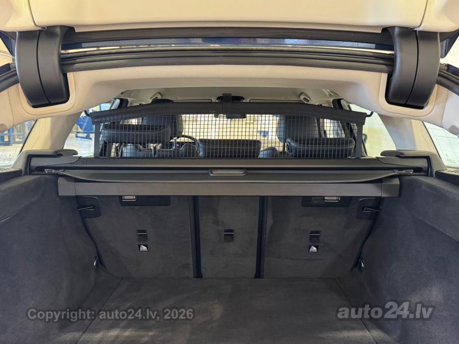 Zils BMW 3 Series 2022 Tallina, ar dzinēja tilpumu 2.00 L un nobraukumu 80 tūkst. km par 32800 €, foto 9 vietnē AUTOMOTO.COM.LV