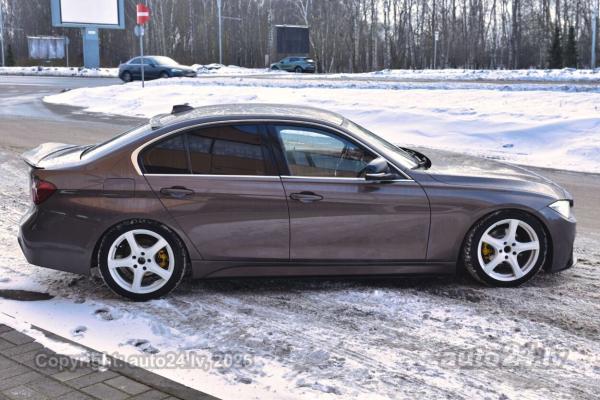 Brūns BMW 3 Series 2013 Tallina, ar dzinēja tilpumu 2.00 L un nobraukumu 295 tūkst. km par 9900 €, foto 6 vietnē AUTOMOTO.COM.LV