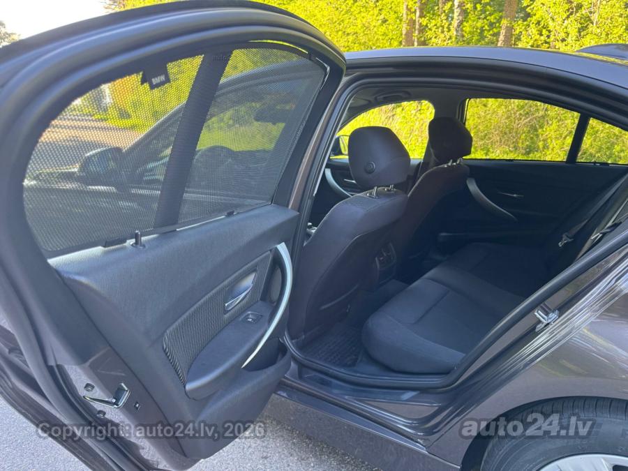 Brown BMW 3 Series 2013 in Parnu, with an engine capacity of 2.00 L and mileage of 147 thousand km for 14990 €, photo 13 on AUTOMOTO.COM.LV