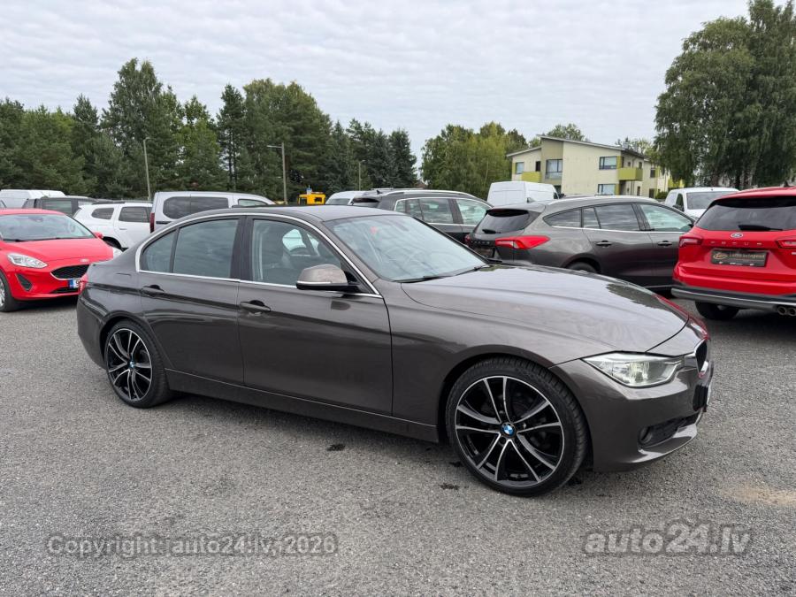 Brown BMW 3 Series 2013 in Tartu, with an engine capacity of 1.60 L and mileage of 307 thousand km for 9900 €, photo 6 on AUTOMOTO.COM.LV