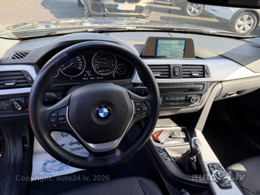 Brown BMW 3 Series 2013 in Tartu, with an engine capacity of 1.60 L and mileage of 307 thousand km for 9900 €, photo 16 on AUTOMOTO.COM.LV