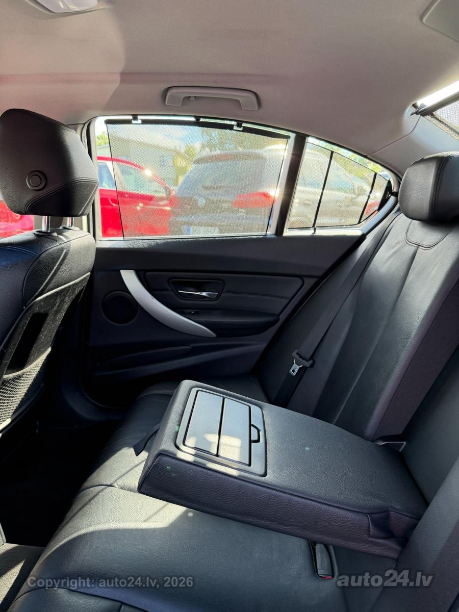 Brown BMW 3 Series 2013 in Tartu, with an engine capacity of 1.60 L and mileage of 307 thousand km for 9900 €, photo 25 on AUTOMOTO.COM.LV