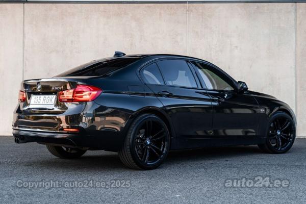 Brown BMW 3 Series 2016 in Tallinn, with an engine capacity of 2.00 L and mileage of 135 thousand km for 18700 €, photo 5 on AUTOMOTO.COM.LV