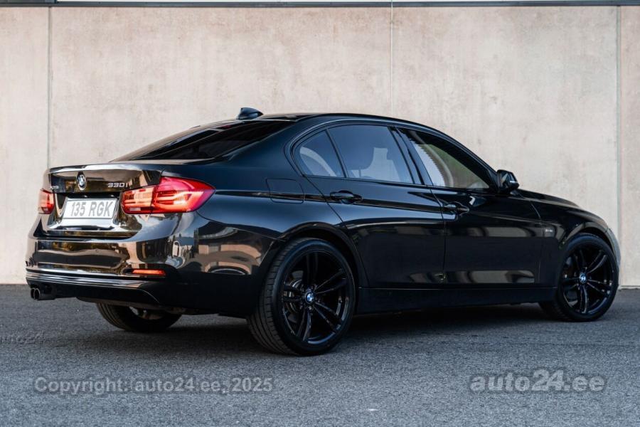 Brūns BMW 3 Series 2016 Tallina, ar dzinēja tilpumu 2.00 L un nobraukumu 135 tūkst. km par 18700 €, foto 5 vietnē AUTOMOTO.COM.LV